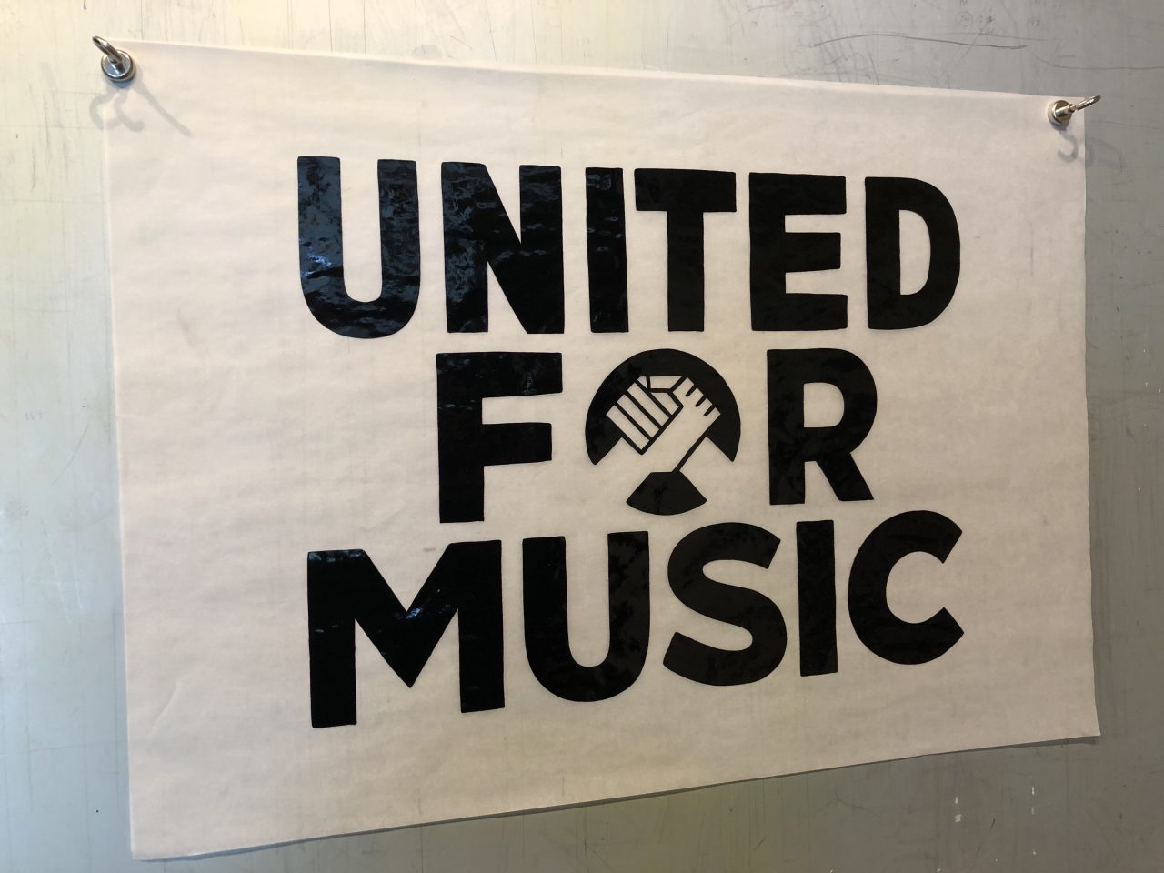 UNITED FOR MUSIC - Modern Twist Signs | サインペイントModern Twist Signs | サインペイント